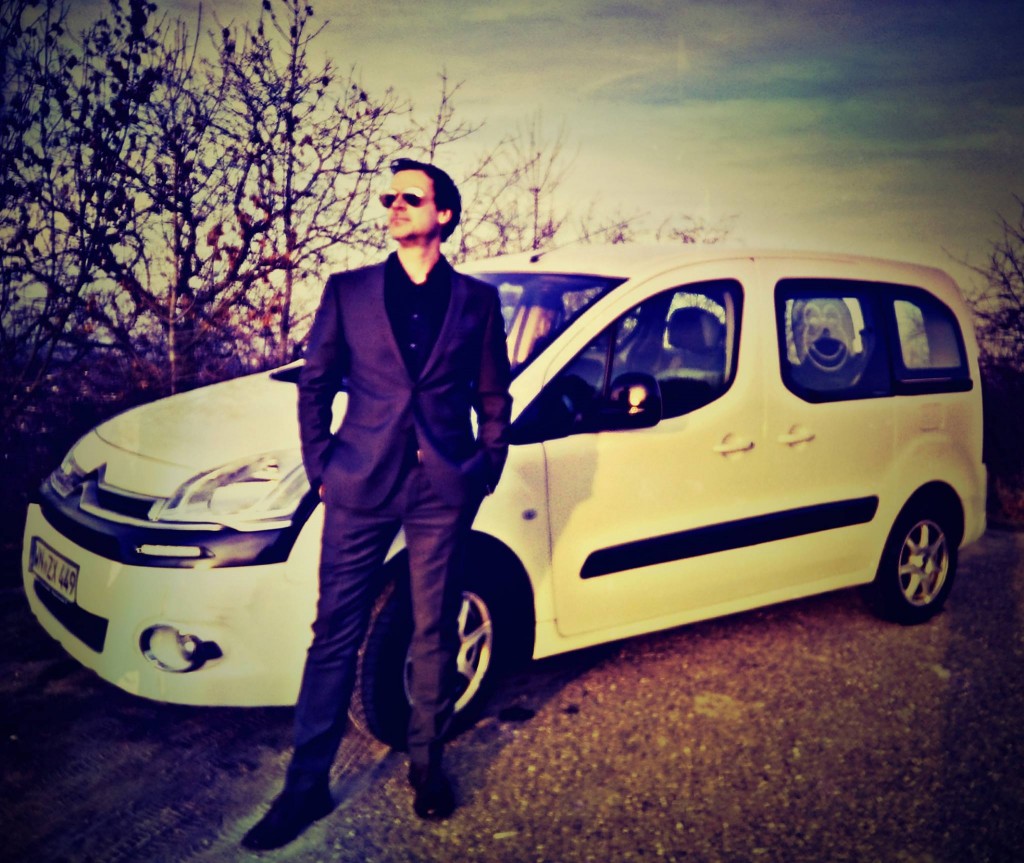 „Retroland“ neuer Roman von Constantin Gillies – RETRO